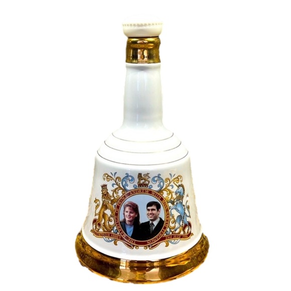 Bell’s Scotch Whisky | Dining | Vintage Bells Prince Andrew Miss Sarah ...